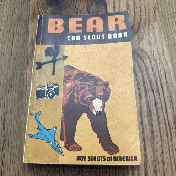 Scouting America | Accents | Bear Cub Scout Book America Vintage 967 ...